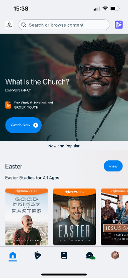 How do I use the Offline Playback feature in the RightNow Media app?